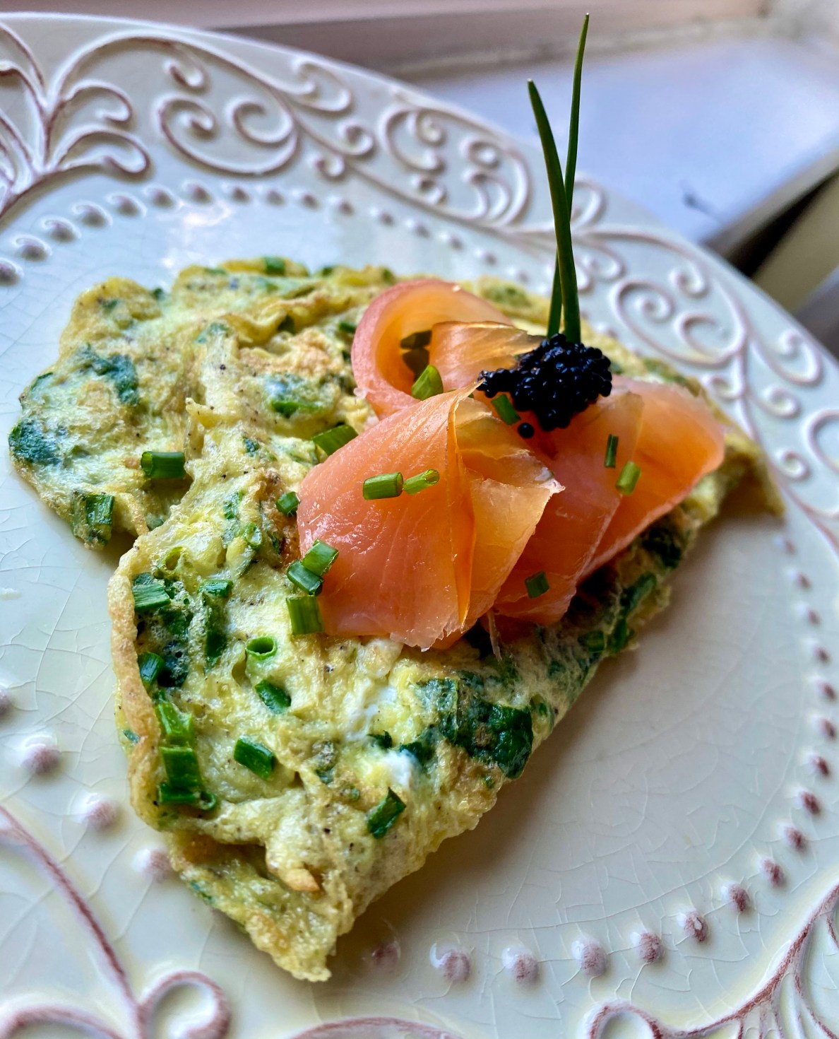 Herb Omelette with Smoked Salmon and Caviar – BeautyBeyondBones